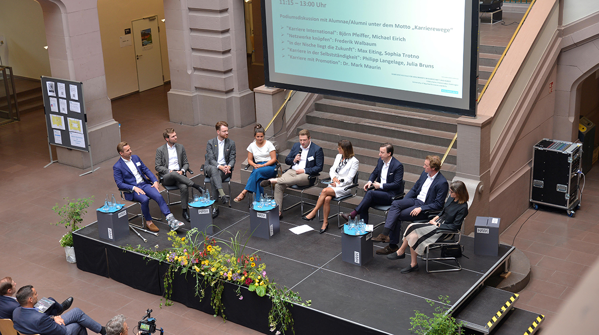 „Practice meets Campus“ erstmals mit Studienbereich Bauen | HAWK ...