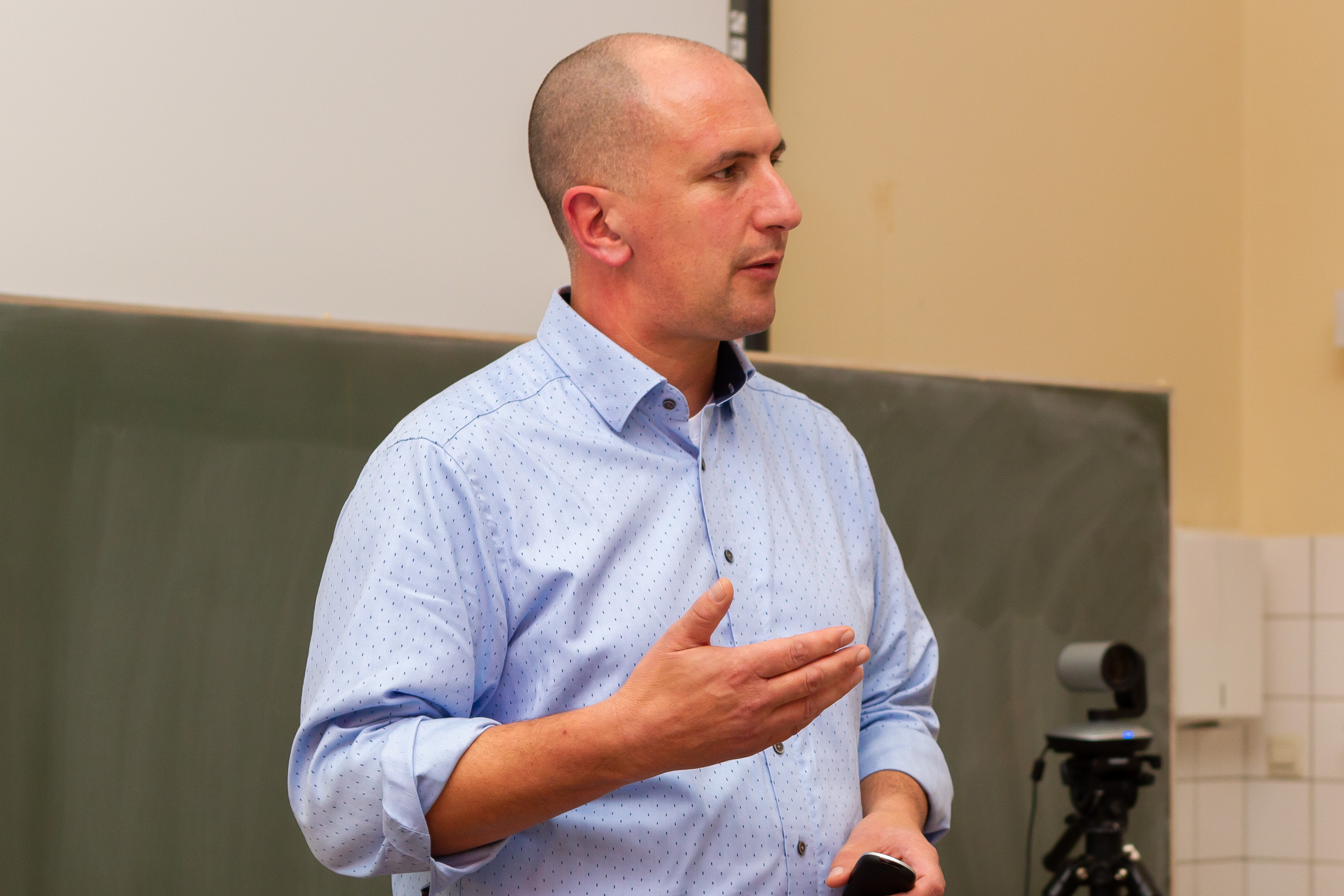 HAWK-Prof. Dr. Oliver Kestel kommentiert in juristischem Standardwerk ...