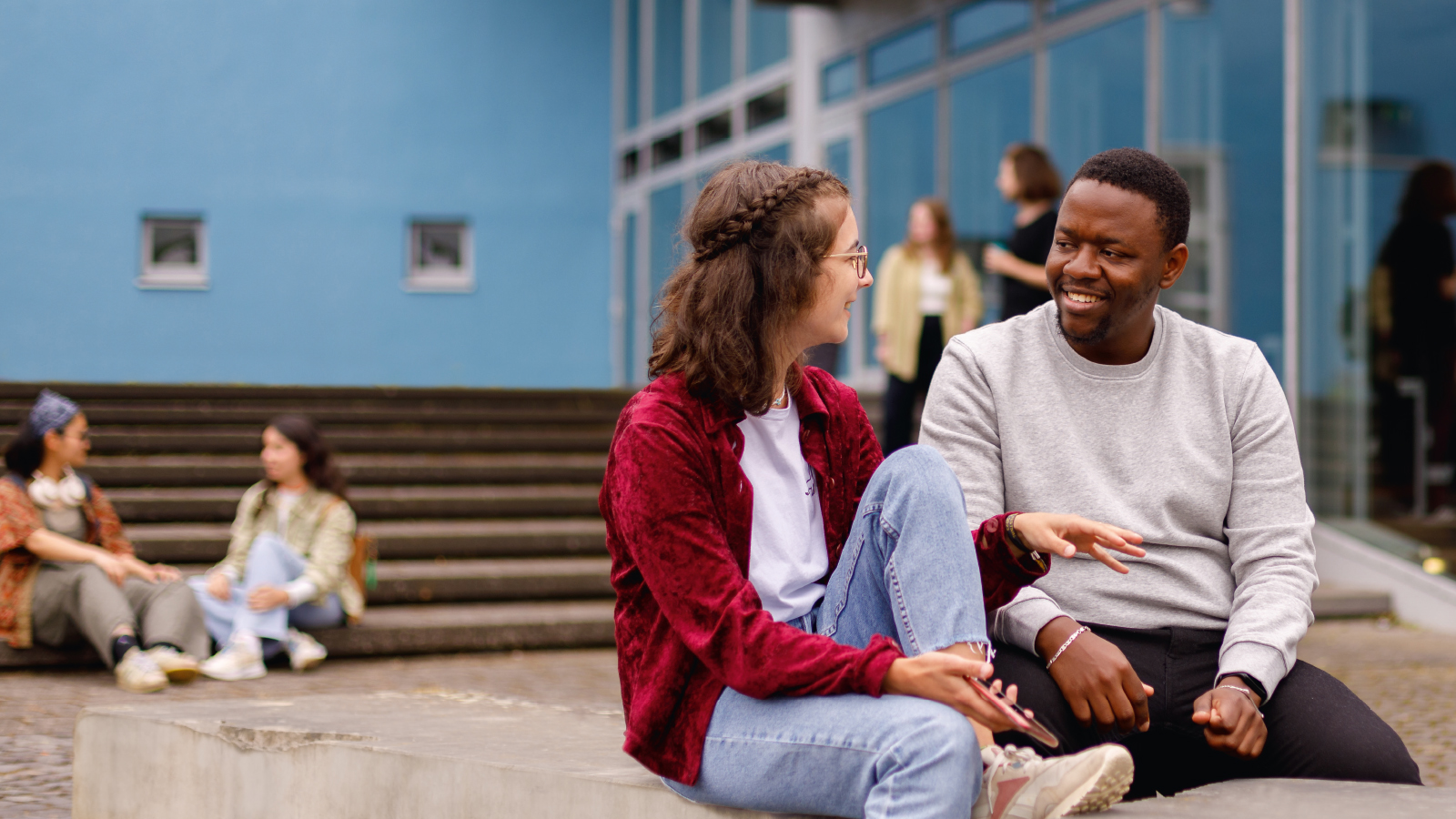 Important information for international students | HAWK University of ...